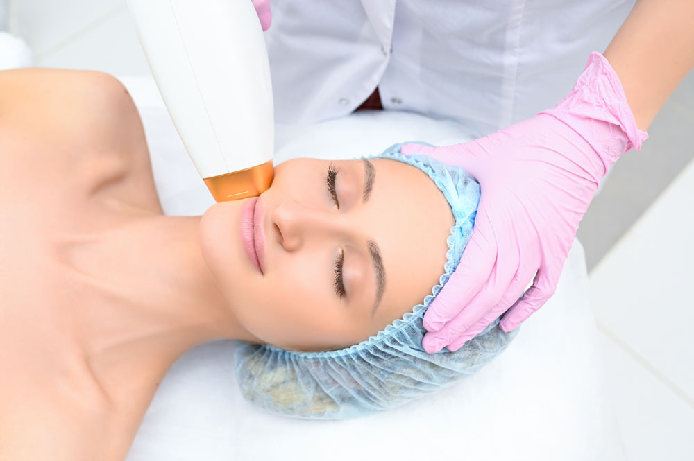 Epilation à domicile : avantages et inconvénients | Soin esthetique